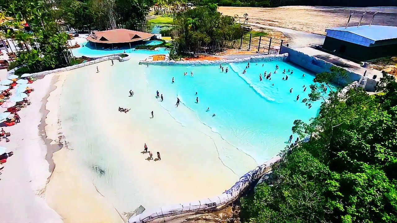Wave pool Beach at Waterpark Multiparque in Brazil#waterpark #wavepool ...