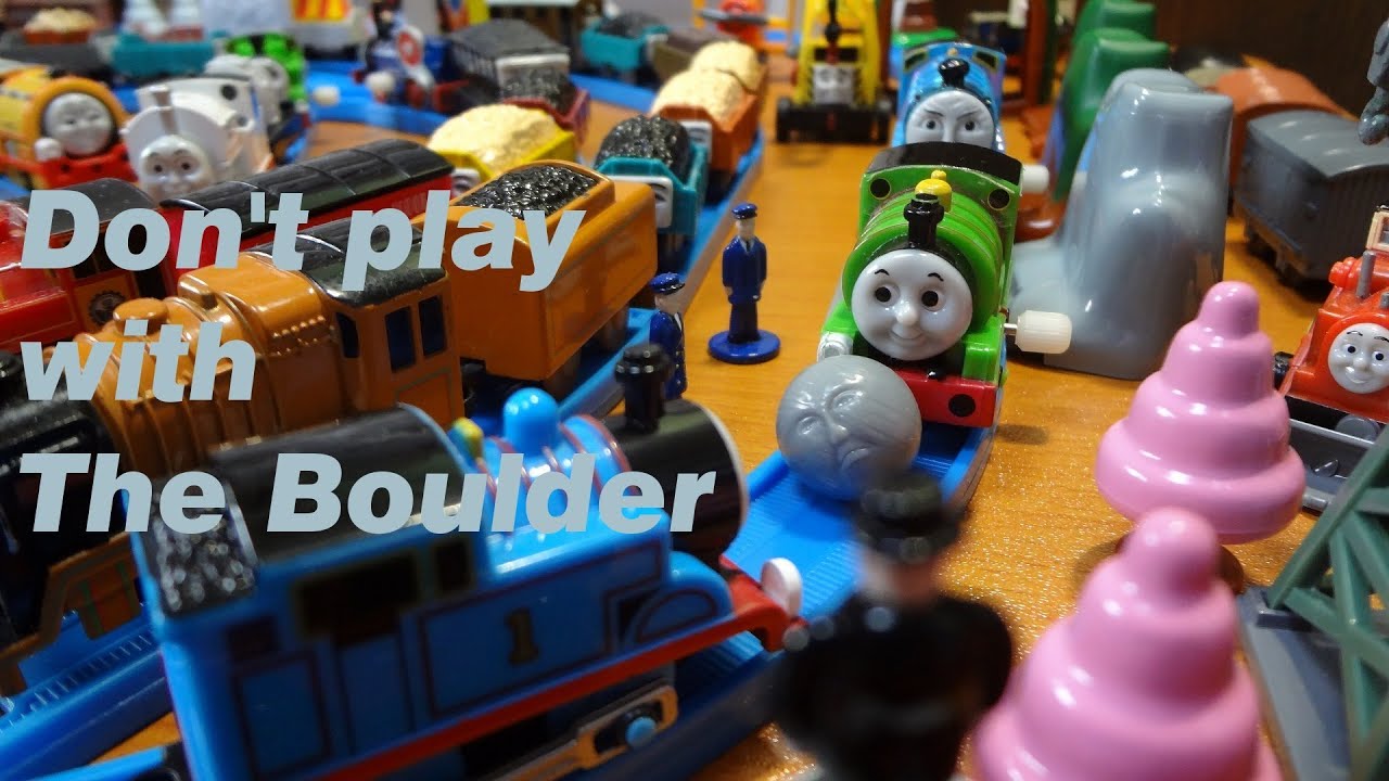 【Capsule Plarail☆Thomas & Friends】Picture Slideshow and "The Boulder ...