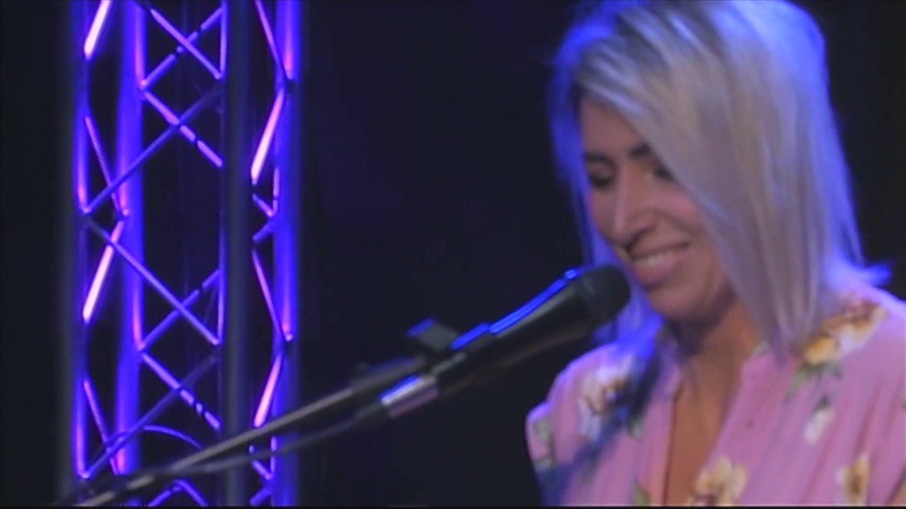 Helen Thiessen -I speak Jesus - YouTube