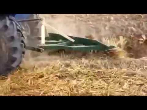 New holland 3630SE deep ploughing