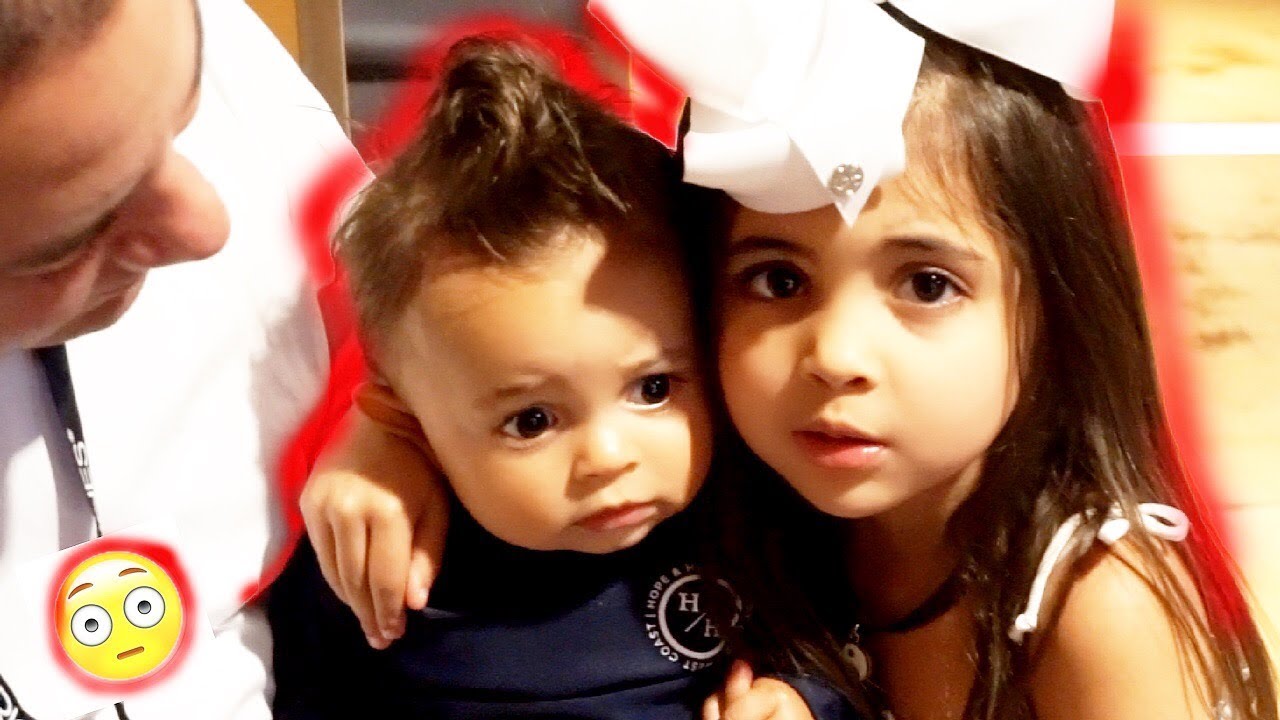 JAYDENS FIRST TIME FLYING ON A PLANE! AllInTheFoleyFamily - YouTube