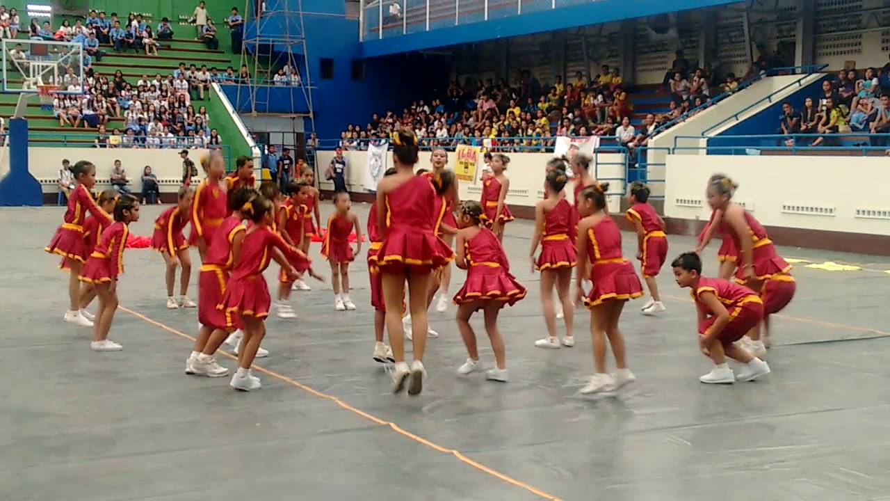 UM Matina Grade School Cheer Dance - YouTube