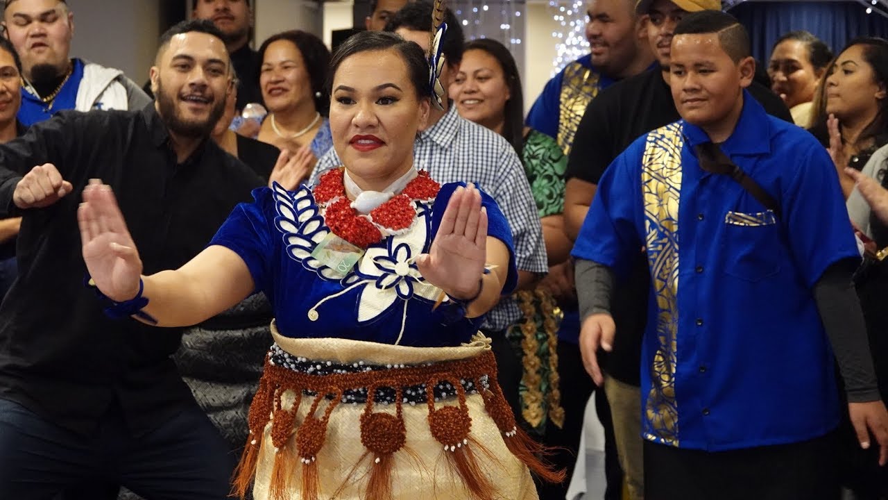 'Emeline Fine Langatotoa Mafi 21st Birthday - Tau'olunga Famili Tamai ...