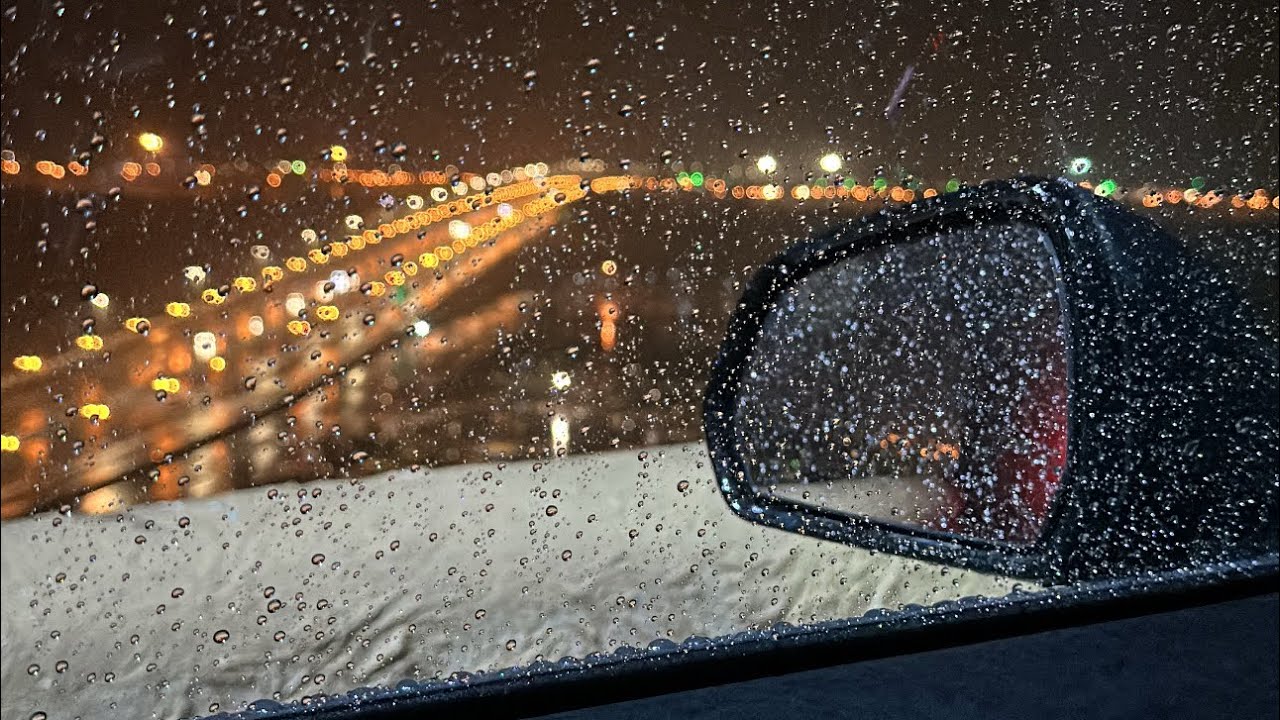 Driving in the rain | Saudi Arabia - YouTube