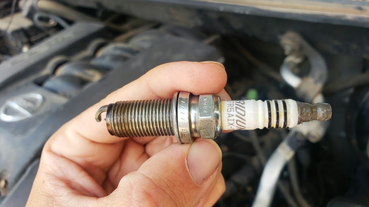 2006 Nissan Titan XE 4x4 (5.6L V8) - Spark Plug Replacement or Change ...