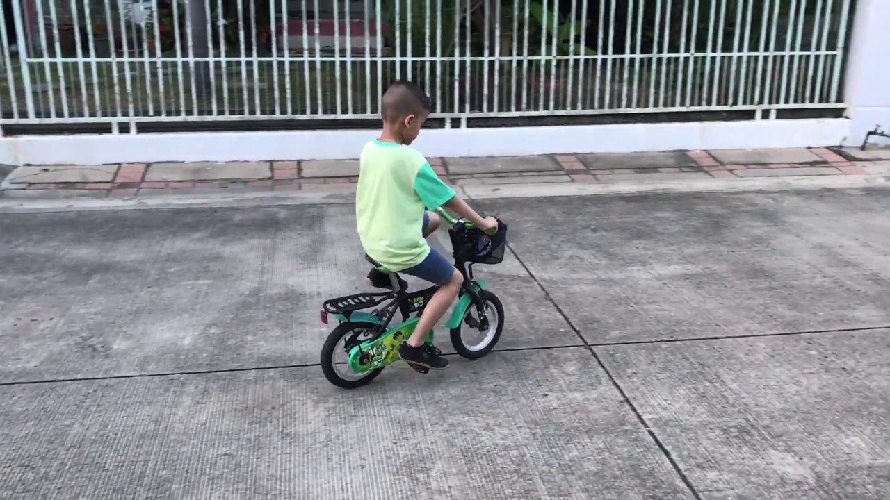 Ryu with his Bicycle 2016 - YouTube