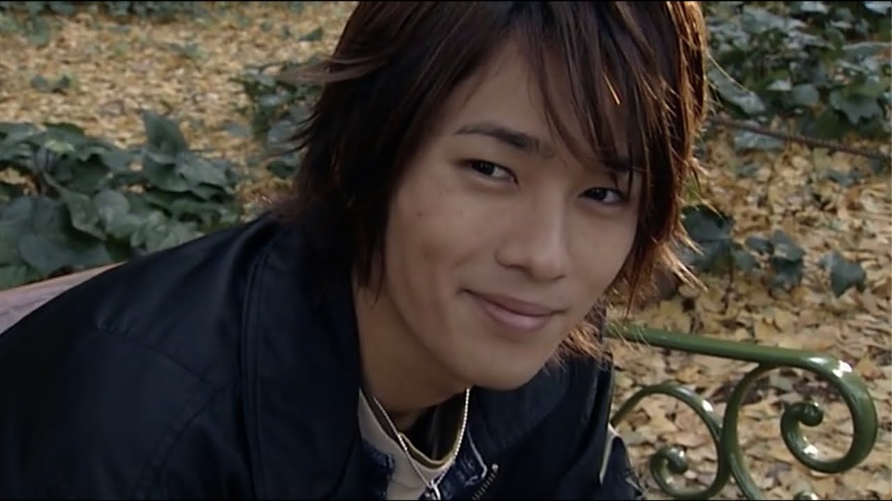 Kamen Rider Blade, Ending (Warning: Emotionally Traumatic Bench) - YouTube