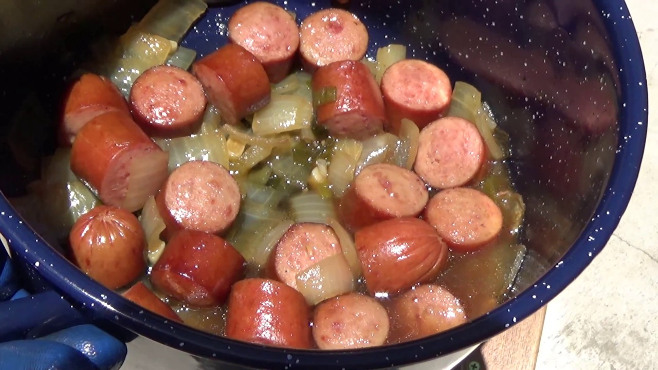 Solar cooking sausage with my home made solar cooker - YouTube