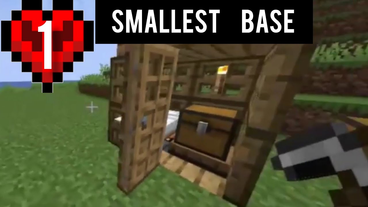 I built the smallest Base in Minecraft. - YouTube