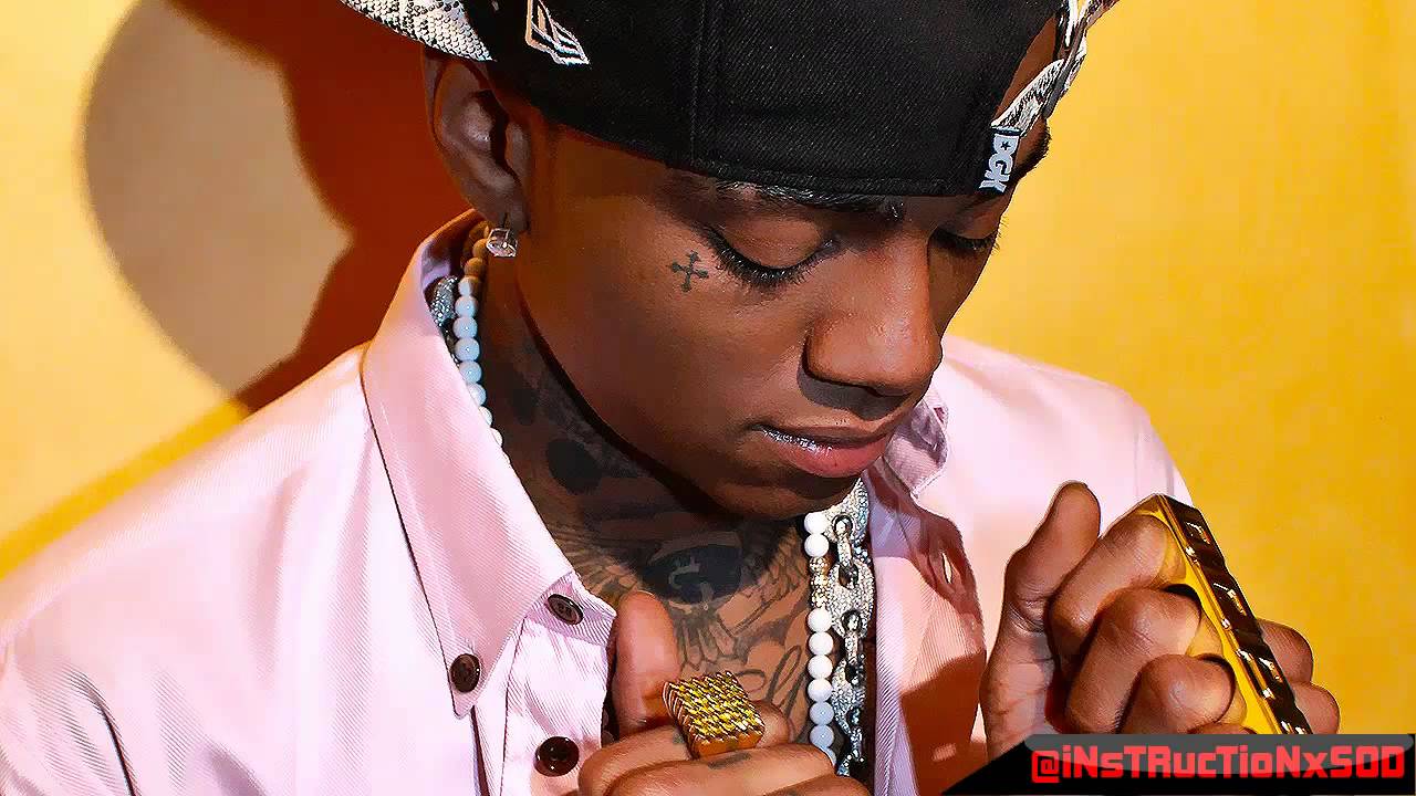 Soulja Boy - Gold Chains & Vintage - YouTube