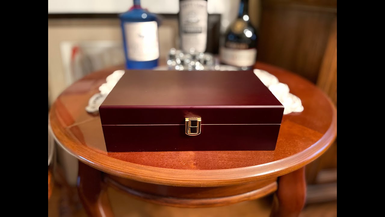 Cigar Showcase - YouTube