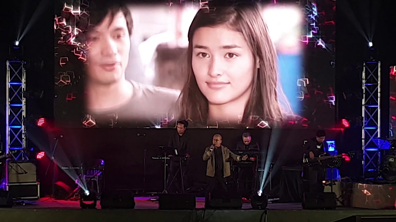 "TELESERYE MEDLEY SONGS" sang by: FR. JONAS MEJARES OSA at SM Cinema 2 ...
