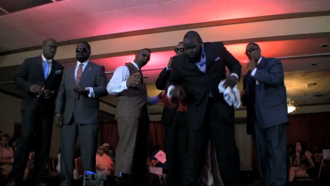 Karson's Clothier in the Trendsetters Hair & Fashion Show 2011 - YouTube