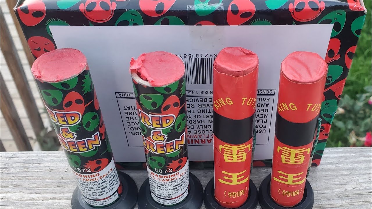 Red And Green VS King Tutt - YouTube
