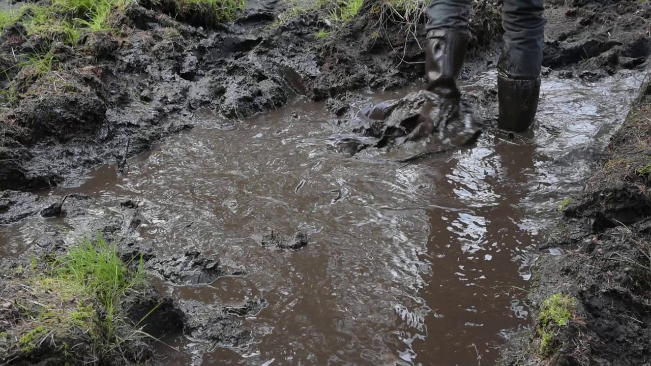 Leather Boots + Deep and Muddy Puddle (Part 3) - YouTube