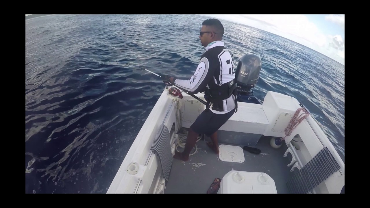 Fishing in Tonga Ha'apai - YouTube