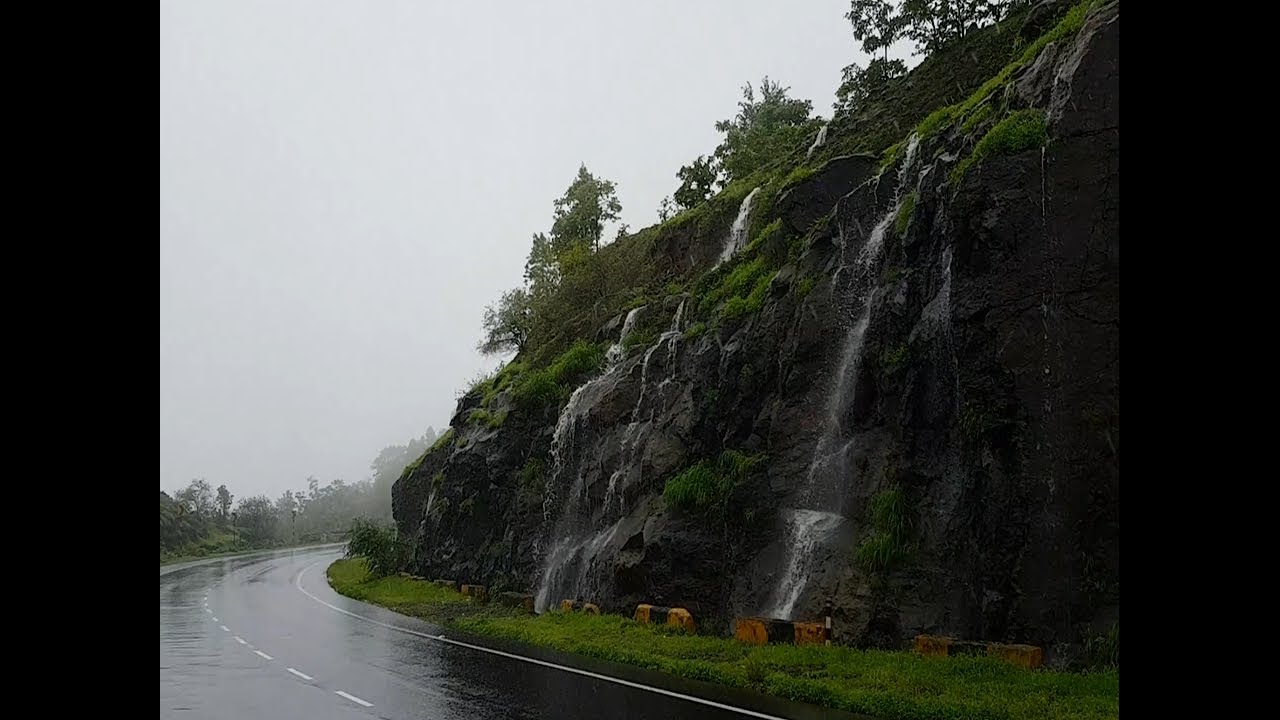 Monsoon @ Kasara Ghat: Most beautiful - YouTube