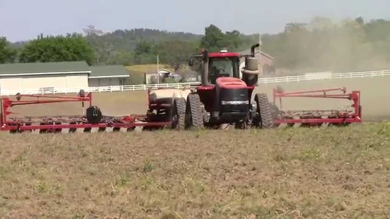 Case IH 470 RowTrac - YouTube
