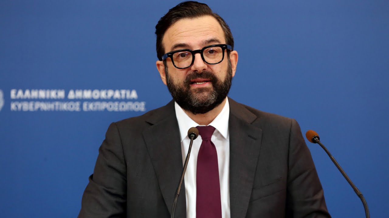 Eνημέρωση πολιτικών συντακτών από τον Κυβερνητικό Εκπρόσωπο Χρήστο ...