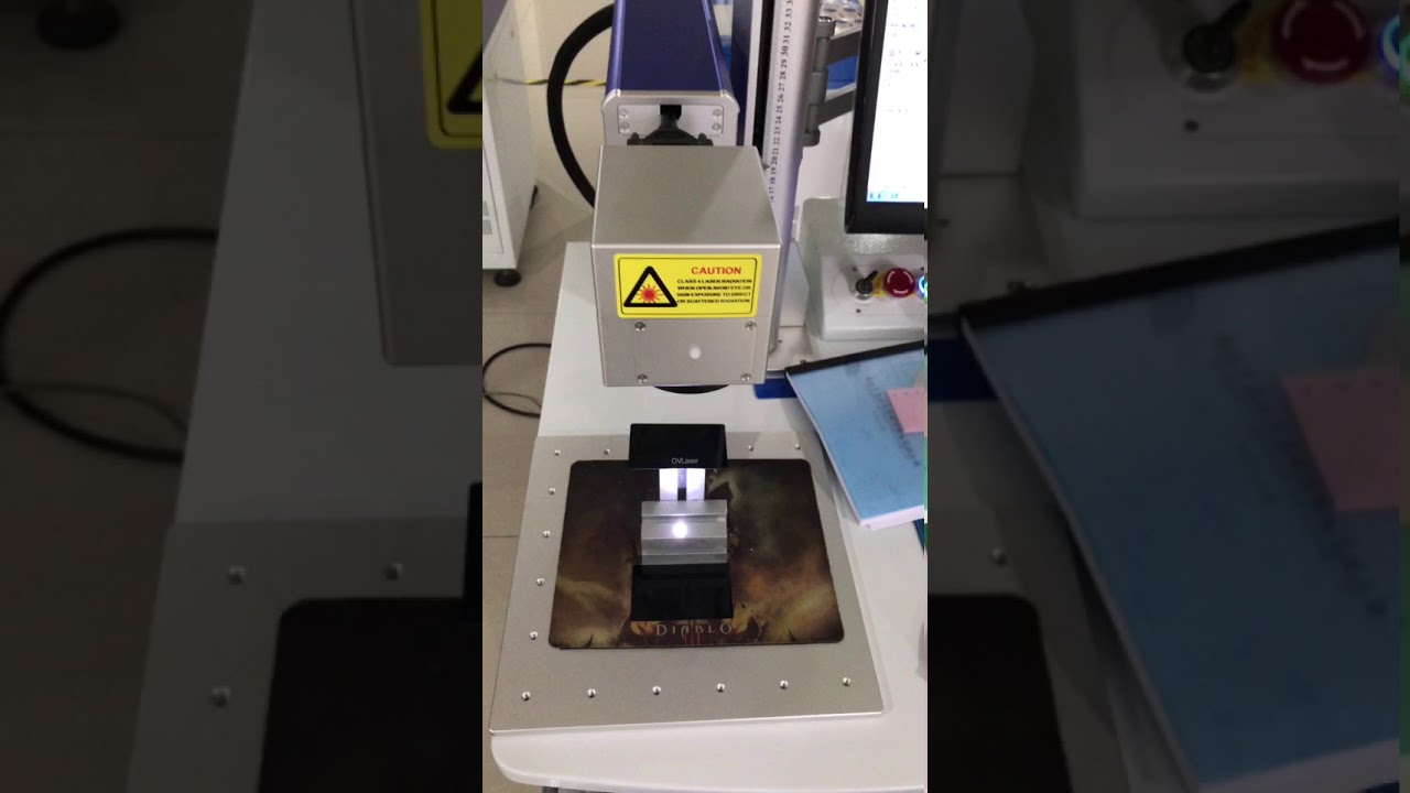 Fiber laser marking machine with Z axis automatic up and down - YouTube