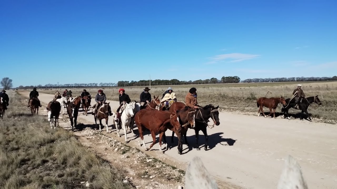 Lopez Lecube - Peregrinacion a caballo - Huanguelen y Coronel Suarez ...