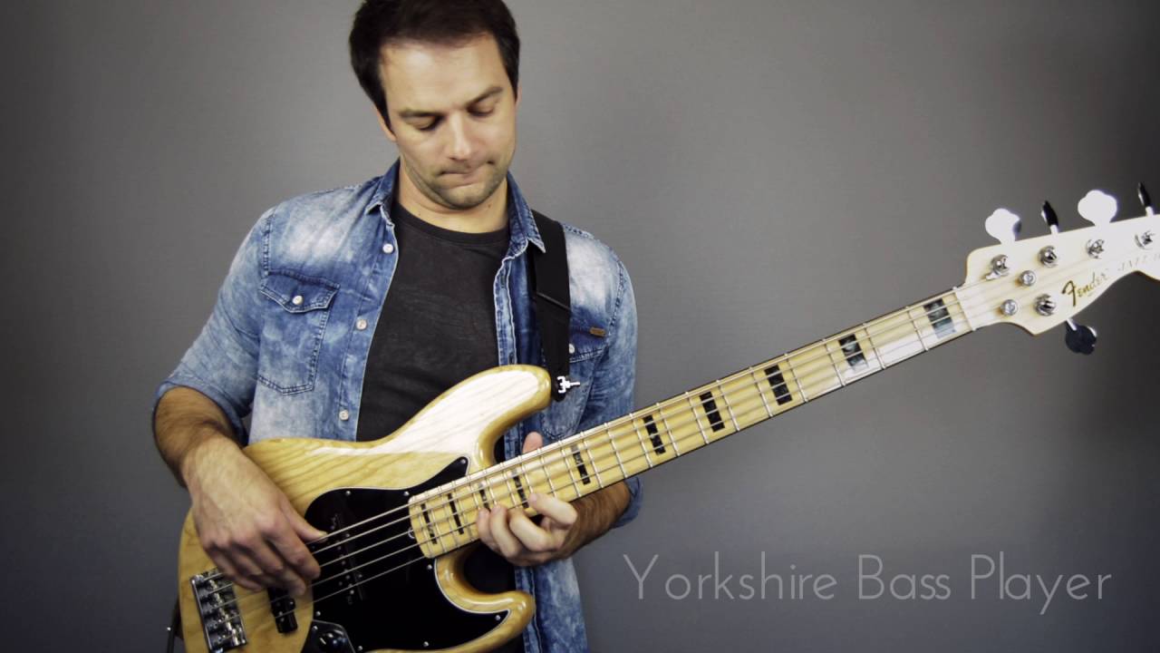 Bass guitar solo - just some funky licks - YouTube