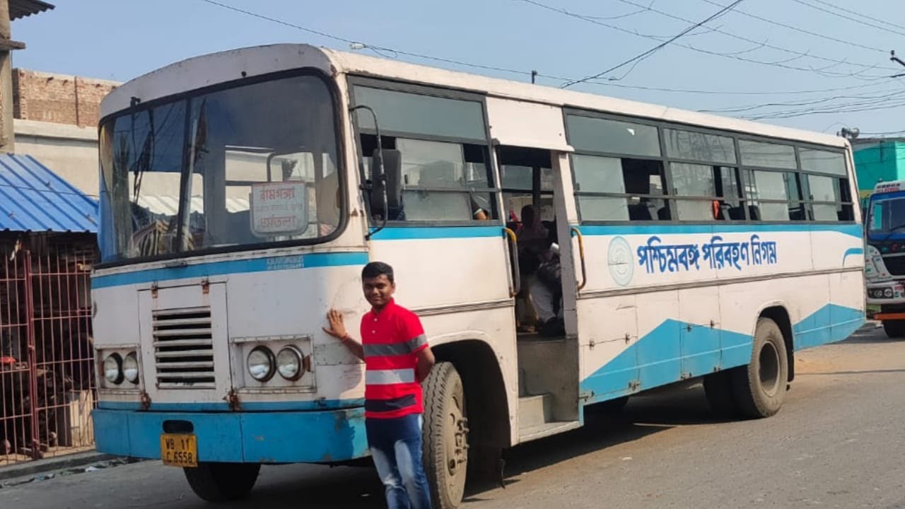 Extremely Highspeed & Skilled WBTC Bus Driving At NH 117 || Ramganga To ...