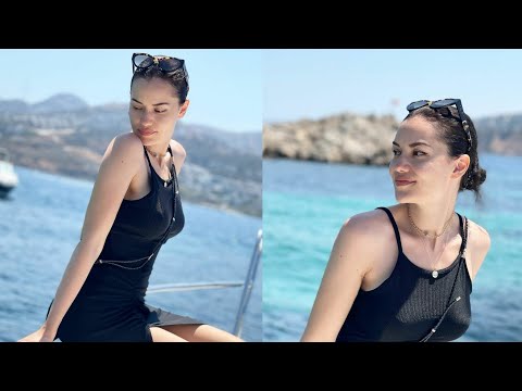 Fahriye Evcen'den Yeni Tatil Pozları!!😍