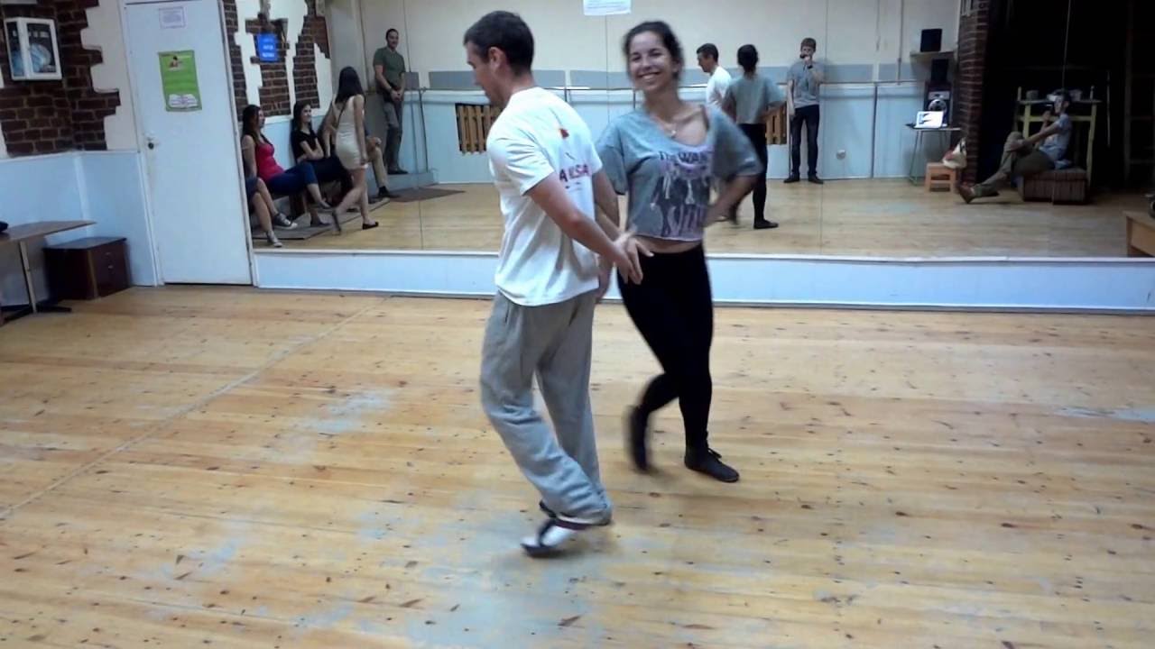 Salsa casino (cuban salsa) intermediate - simple combinations - YouTube