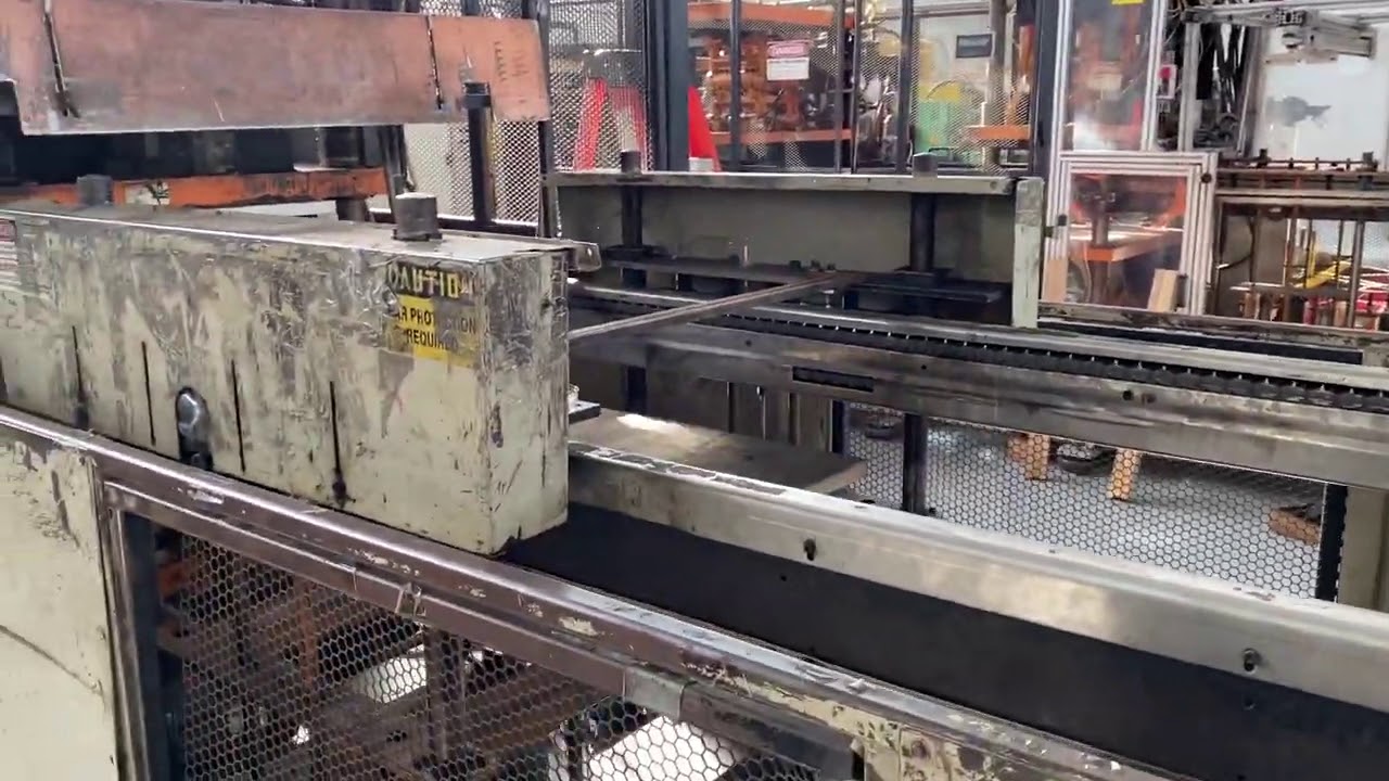 Sencorp 2500 Inline Thermoformer - YouTube