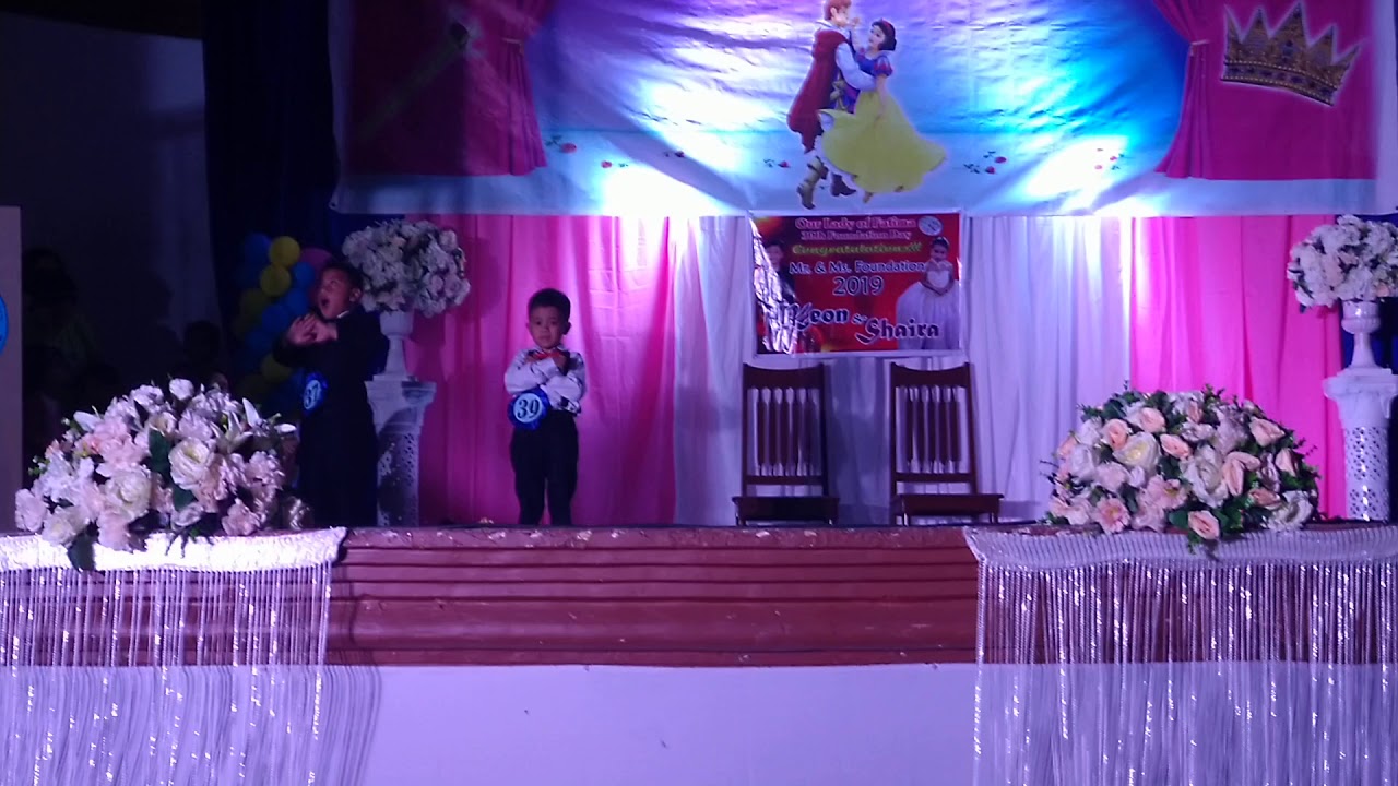 Zach's Mr/Ms Foundation day - YouTube