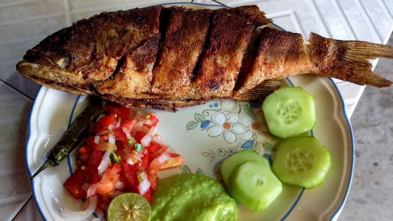 Lobina frita en disco.🐟😋 / Cocinando A la Periqué - YouTube