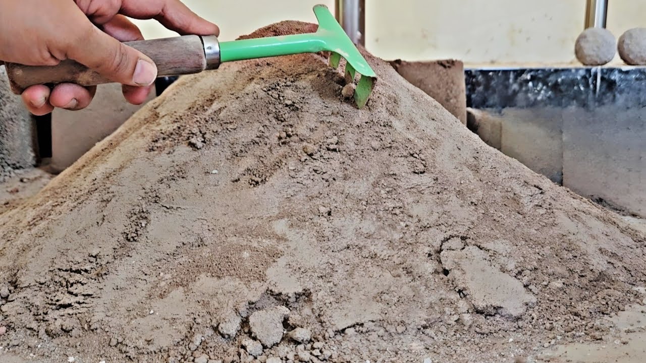 New ️ Brown Sand Mountain ⛰️ Digging & Dry Water Crumbling - YouTube