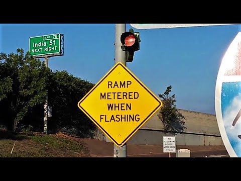 Flashing Yellow Light For Ramp Meter (I-5 North & Hawthorn St) - YouTube