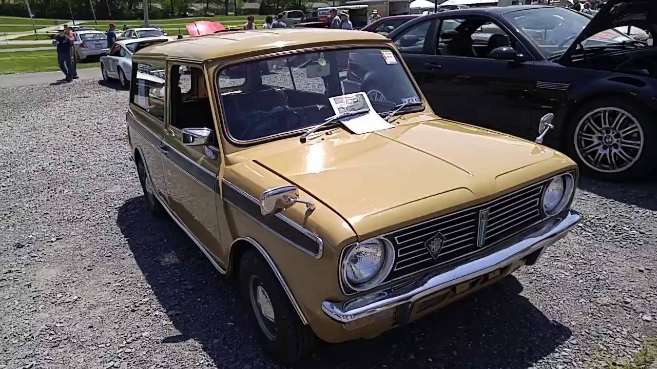 1976 Mini Clubman Estate - YouTube