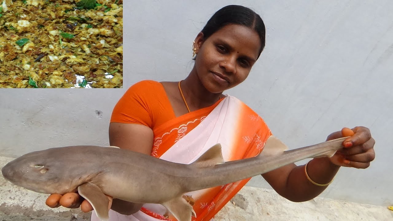 How To Make Sura Puttu |சுறா புட்டு செய்வது எப்படி? | Shark Fish Puttu ...