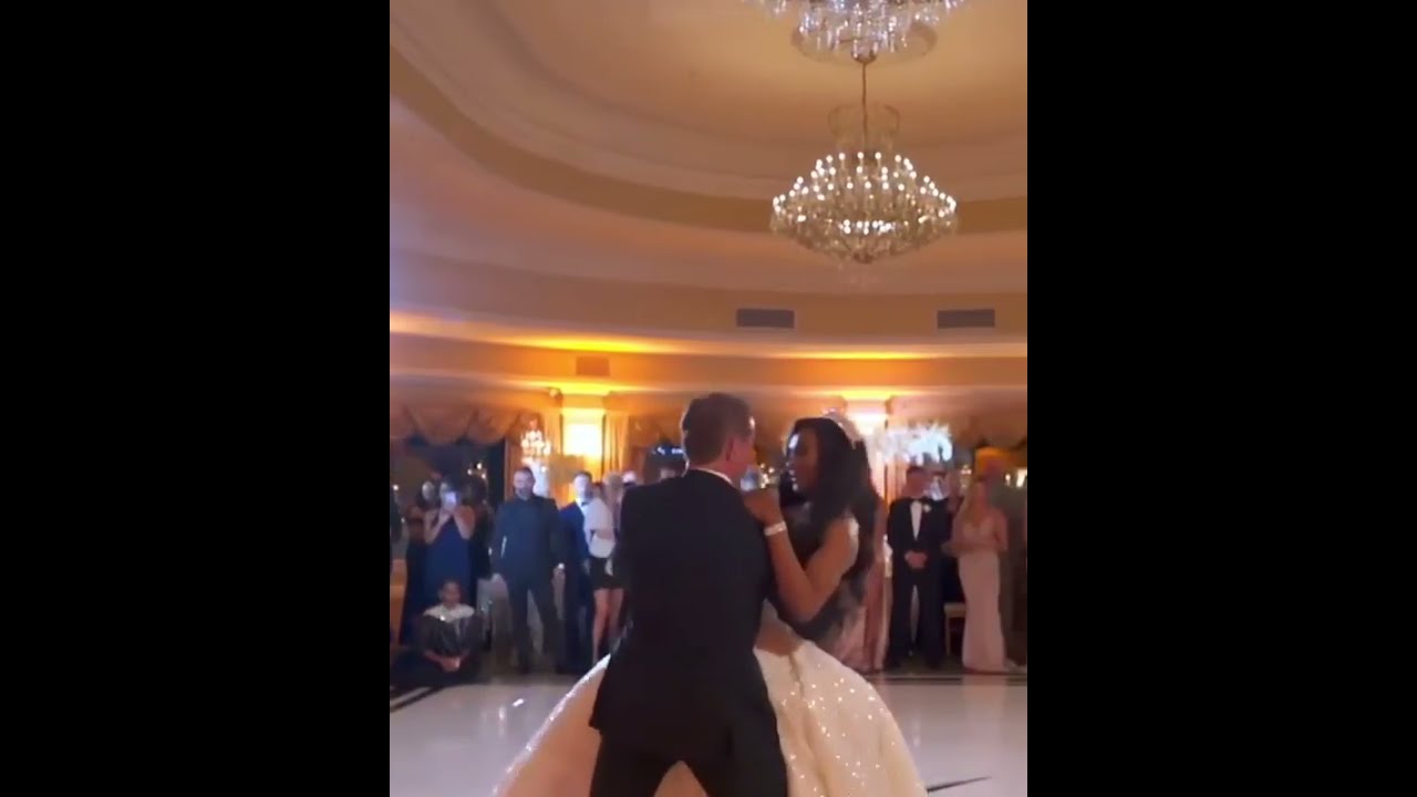 Couple suffers embarrassing fall while dancing at their wedding ...