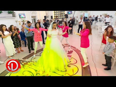 Leyli Mahnisi Üç Bacinin reqsi İlə Toylarin Sevimlisi oldu ❤