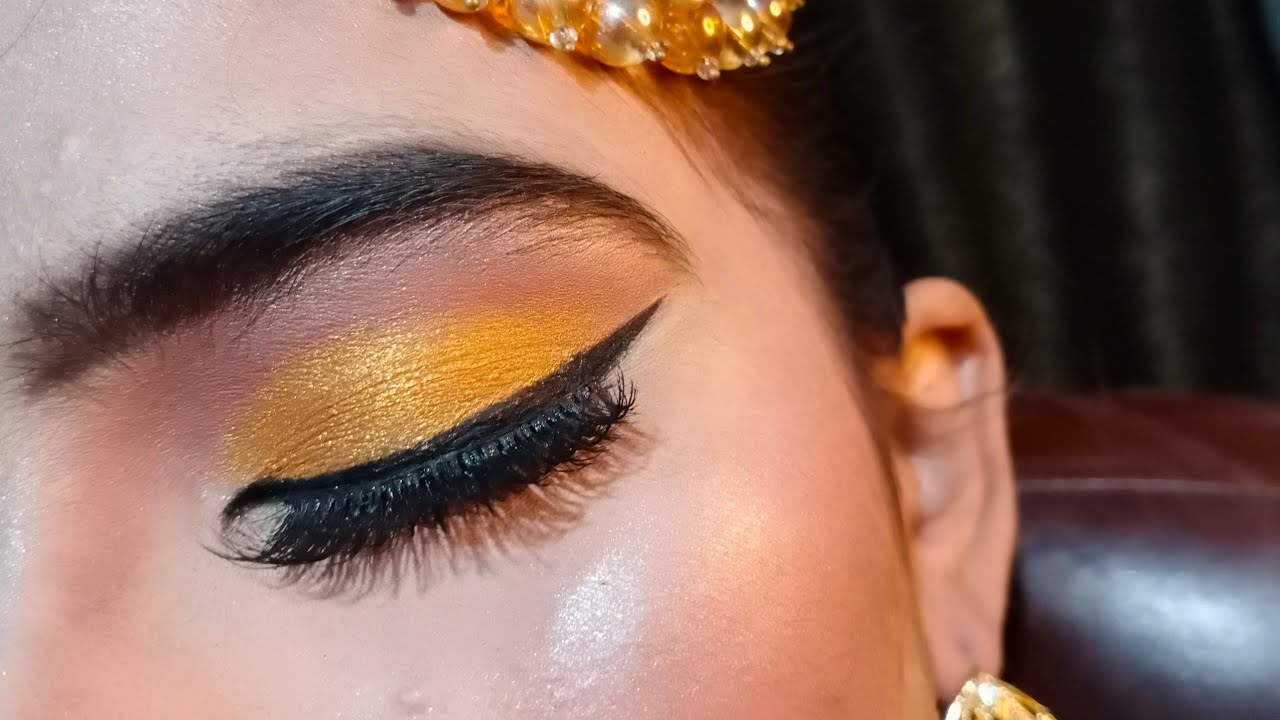 Eye Makeup Tutorial For Beginner Step By Step#makeup #eyemakeup #lashes ...