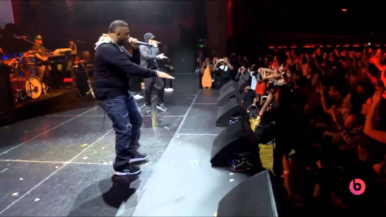 Eminem- My Name IS (LIVE w/ Dr.Dre) 1080p HD - YouTube
