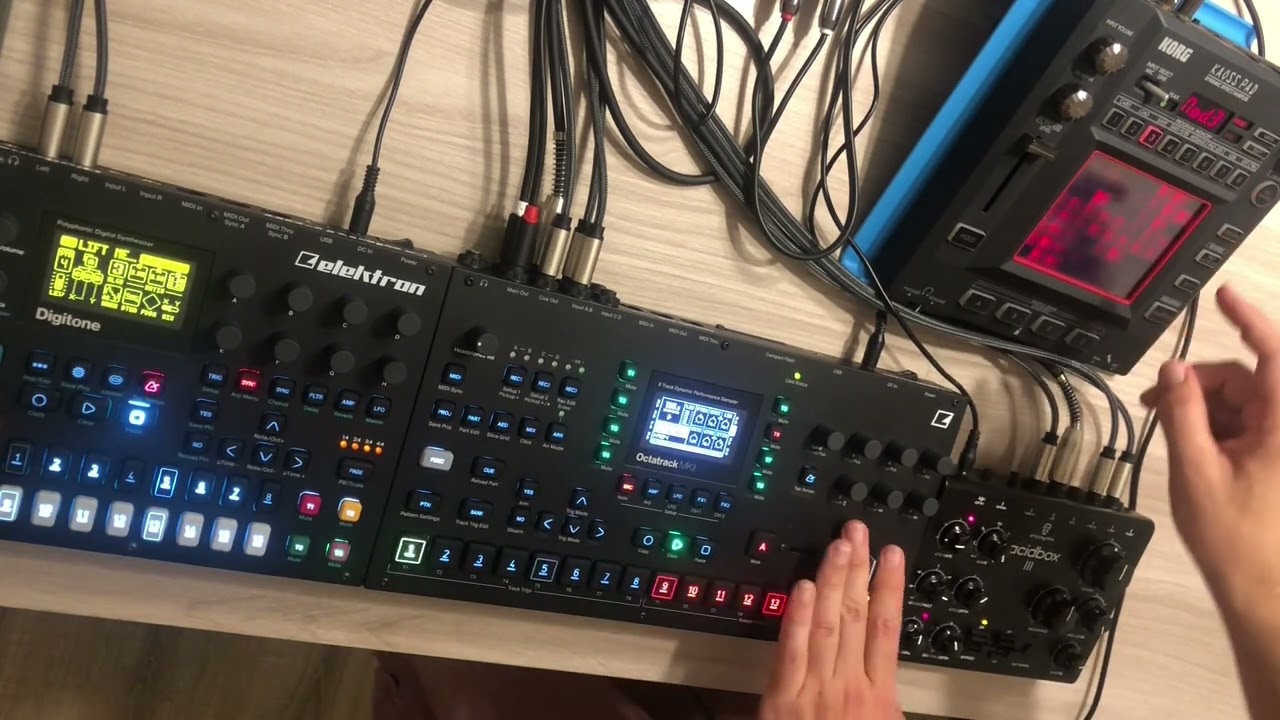 #electronicmusic Electro & Techno Live-set with the Octatrack, Digitone ...