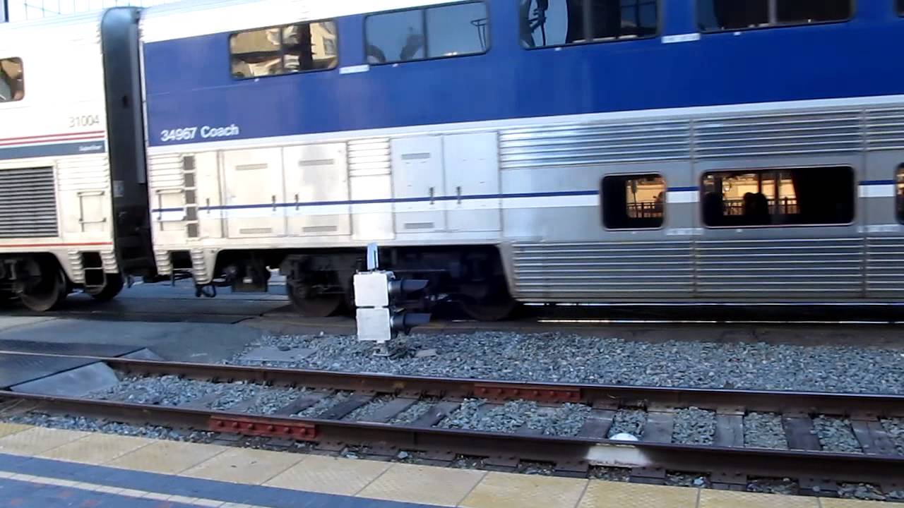 Amtrak #6953 & Amtrak #453 Depart From Santa Fe Depot 11-10-2012 - YouTube