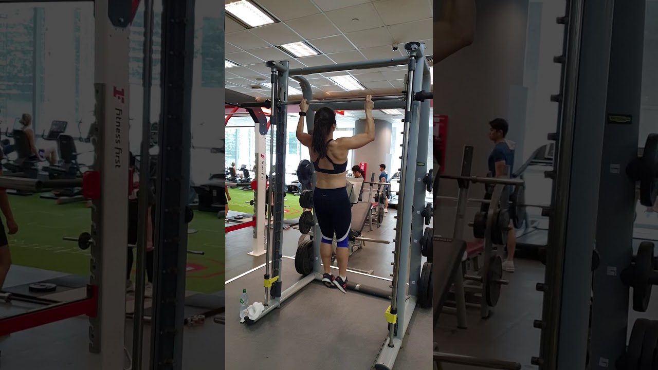 Two fingers pull ups - YouTube