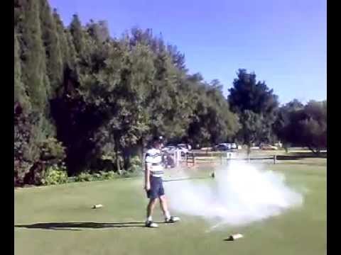 Exploding golf ball. - YouTube