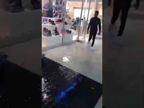 N1 City Mall Flooding - Cape Town - YouTube