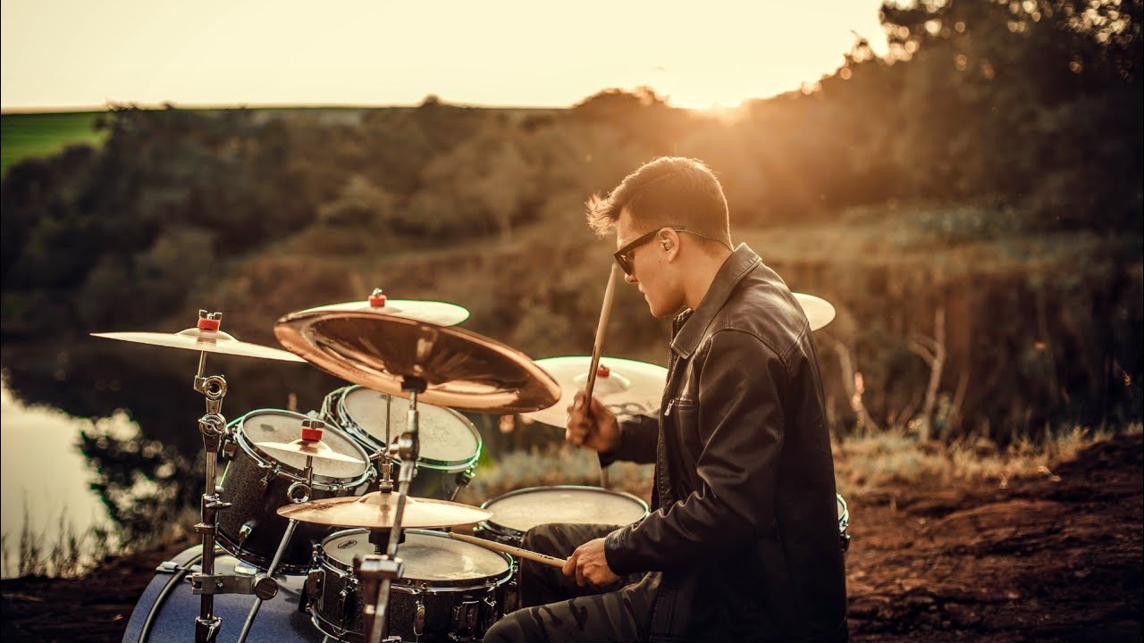 Rosa de Saron - A Fênix - Michael Hippler (Drum cover) - YouTube