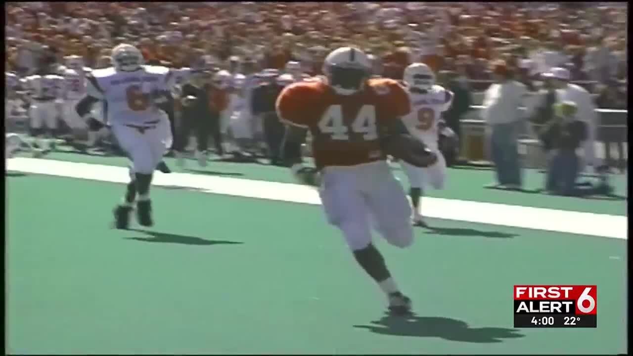 Husker legend Calvin Jones found dead in Omaha home - YouTube