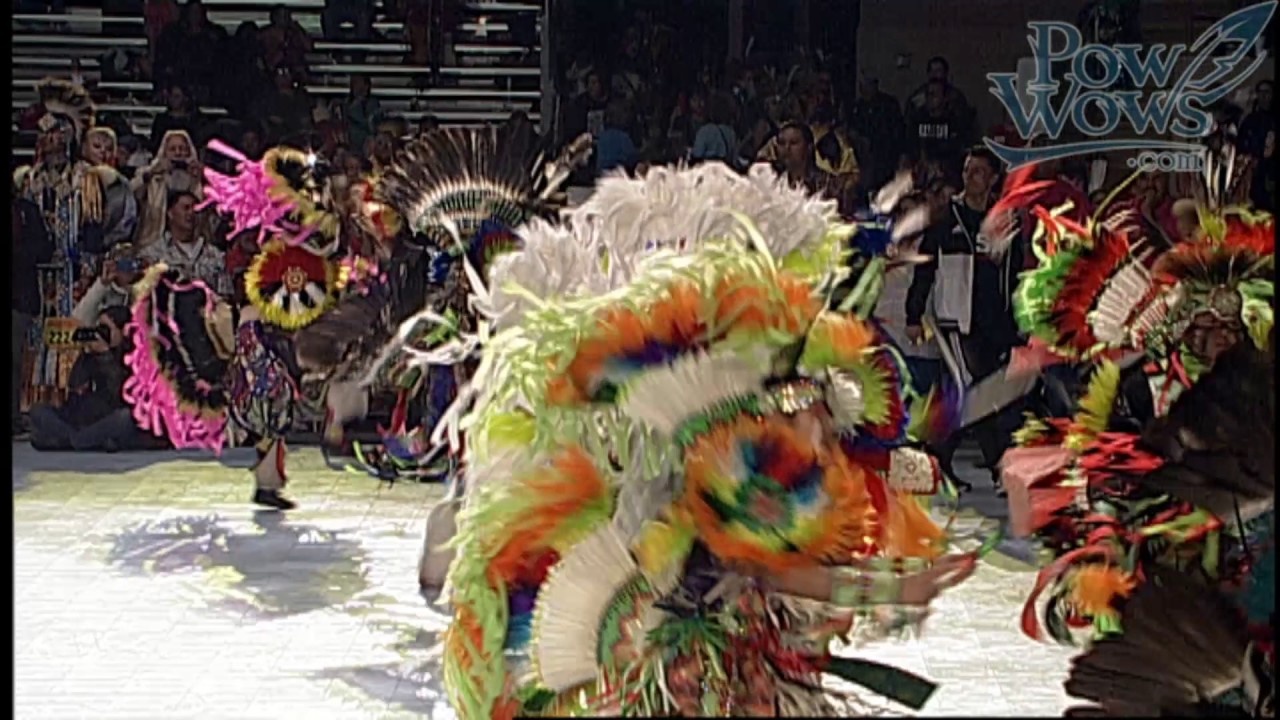 Fancy - 2017 Gathering of Nations Pow Wow - YouTube