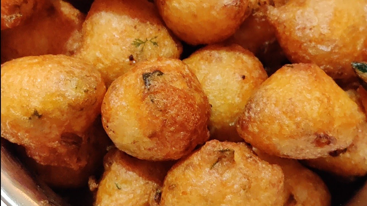 Punugulu Recipe in Telugu ||మినప పునుగులు||Breakfast and Snack Recipe ...