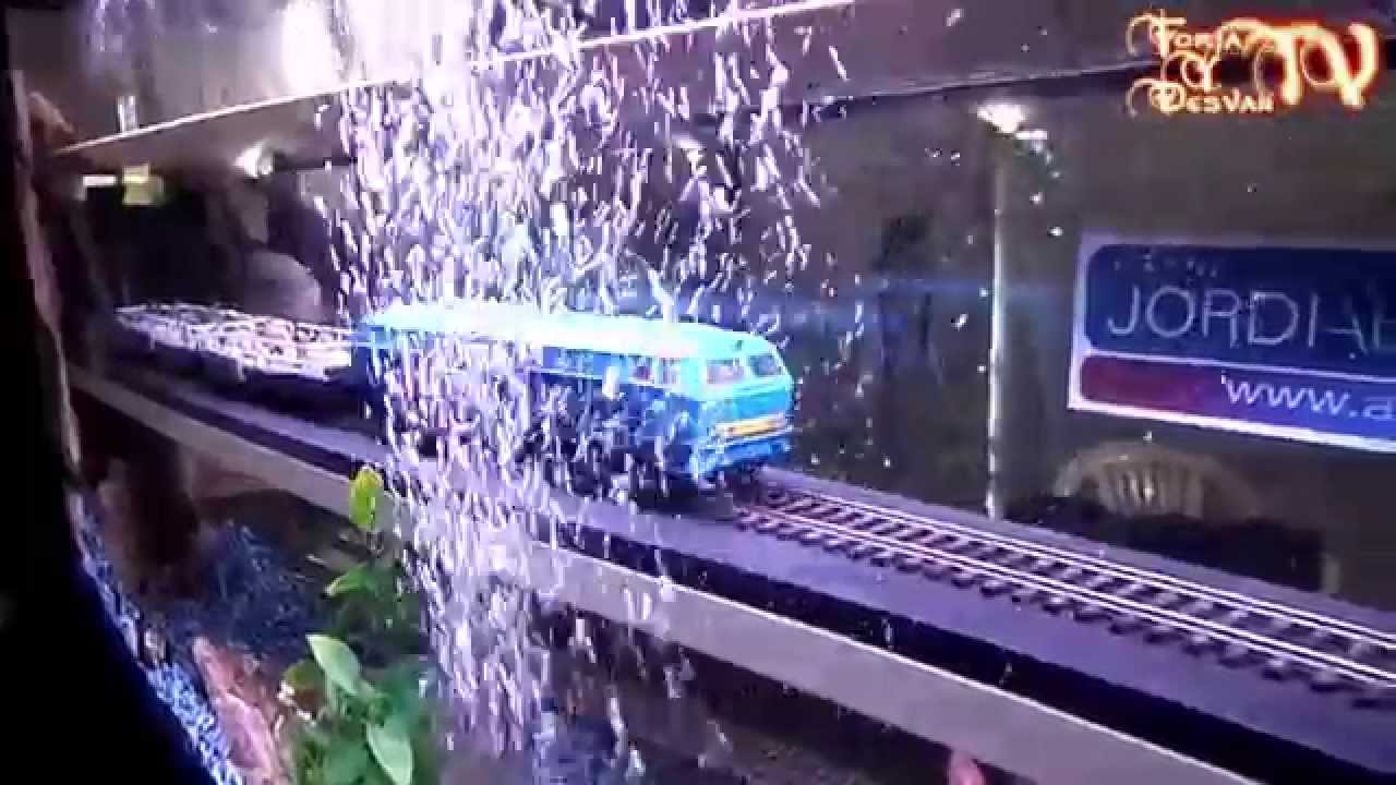 TRAIN SUBMARINE - YouTube